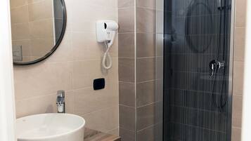Quarto casal standard | Camas com colchões de espuma com sistema de memória