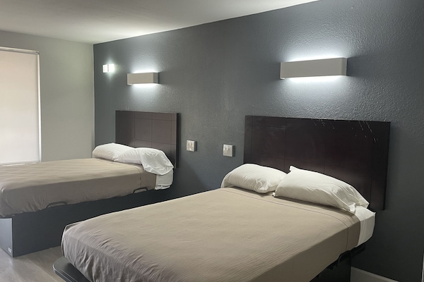 Wi-fi grátis, roupa de cama fornecida