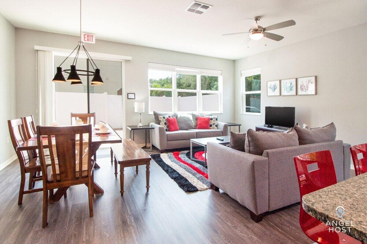 Family Fun - Resort Pool + Game Room Near Disney - Lake Buena Vista, FL