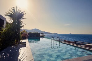 5 Bedroom Private Pool Villa with Sauna | Piscina particular
