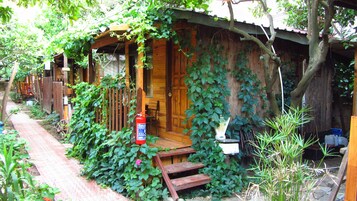 Quarto Duplo Básico | Terraço/pátio interior