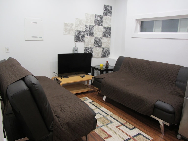 The Chosen One - No Animal- Allergies - Kent, WA