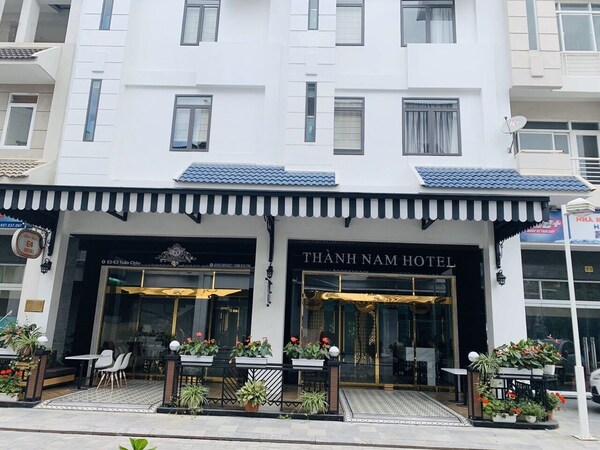Thanh Nam Hotel - Hạ Long