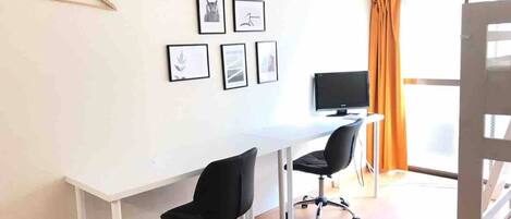 Apartamento básico, para não fumantes (YAMATO-H SHIMOKITAZAWA 207) | 1 quarto, ferros/tábuas de passar roupa, Wi-Fi de cortesia