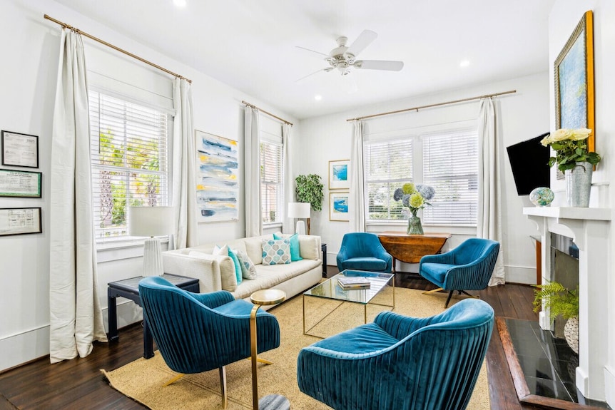 B1 At Saint Philip Square, One Block To King, Spacious Gem - Charleston, SC