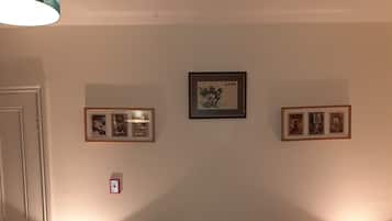 Quarto Duplo Standard (Shared Bathroom) | Roupa hipoalergénica, Wi-fi grátis