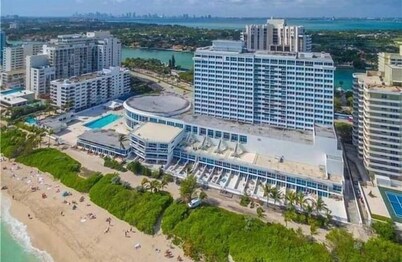 Castle Beach Club Apartments