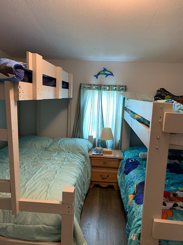 Stay Your Way, Hatteras Island Family Friendly Relaxing Beach Retreat. - Salvo, NC