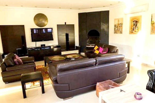 Homerez - Villa For 12 Ppl. With Swimming-pool, Spa And Garden At Souss Massa - Agadir