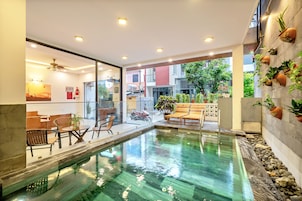 Piscina interior