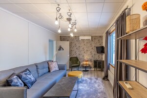 Casa clássico, 2 quartos, para não fumantes, sauna seca | 2 quartos, Wi-Fi de cortesia, roupa de cama