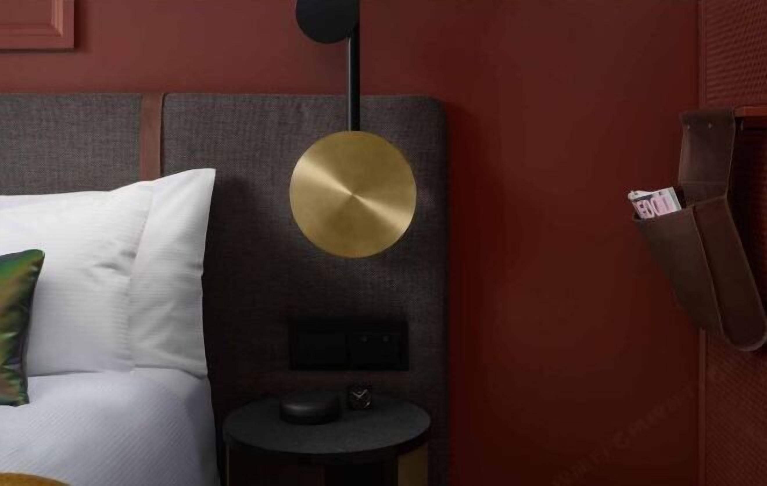 Minibar, cofre no quarto, com mobília individualizada 