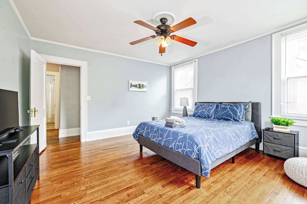 The Woodside Guest House - Fayetteville, NC