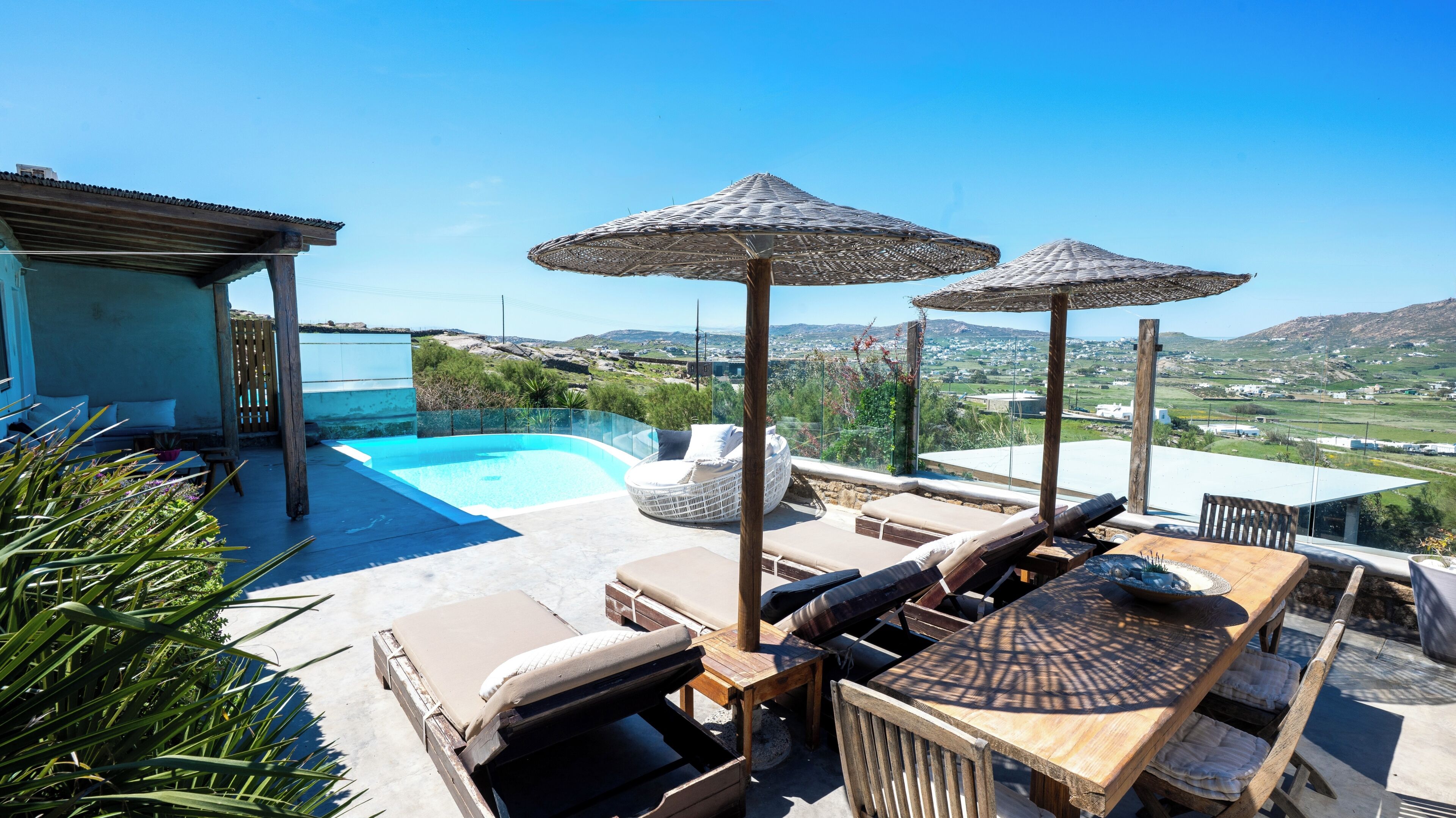 Casa Deluxe, 2 quartos, piscina privativa, Vista para a cidade | Terraço/pátio interior