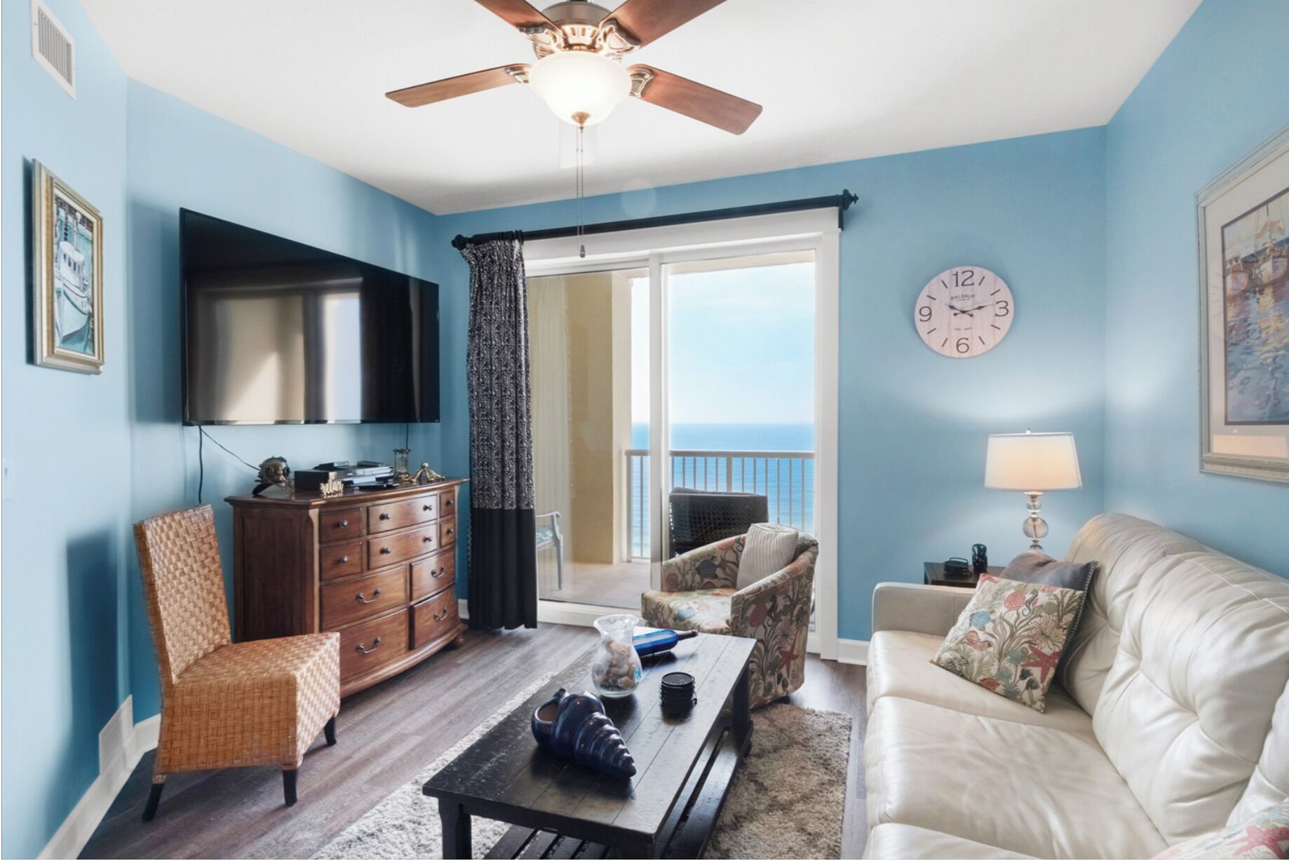 Sunny Beach Retreat With Walk To Dining & Shops - Panama City Beach, FL