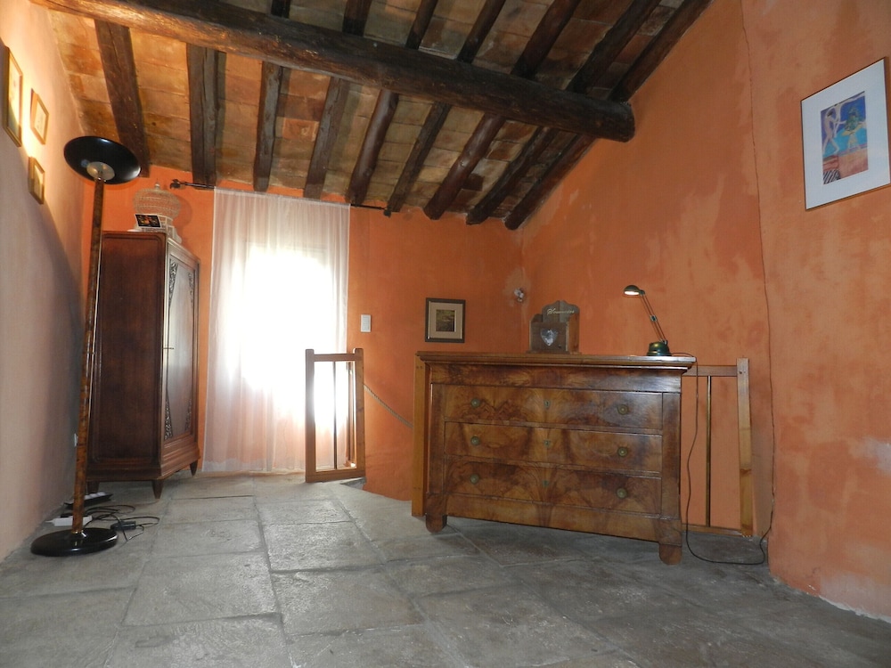 Charming Village House, Between Vineyards And Garrigue - Bellegarde