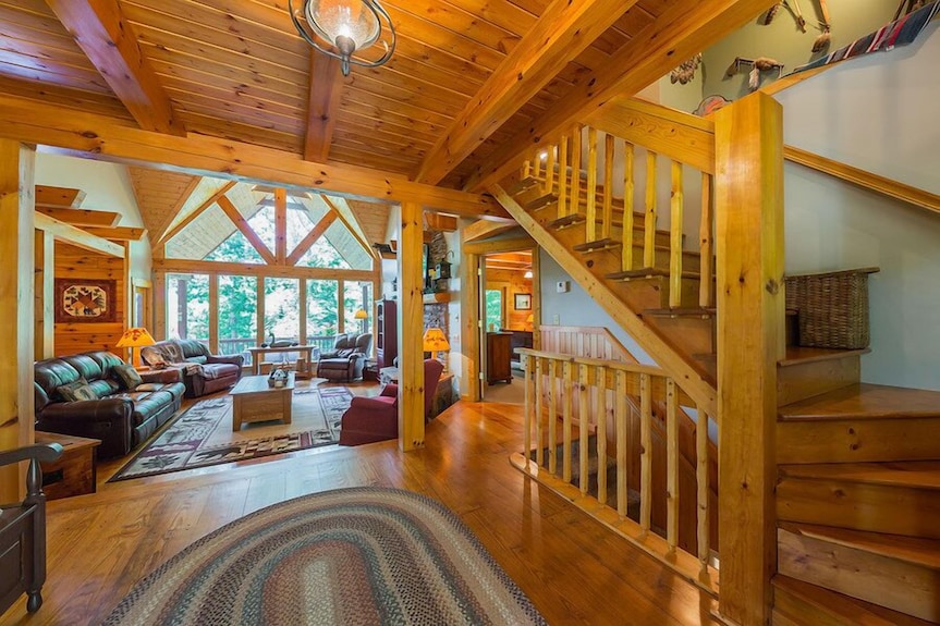 Wolf River Lodge - Mr Lake Lure Vacation Rentals - Blue Ridge Mountains