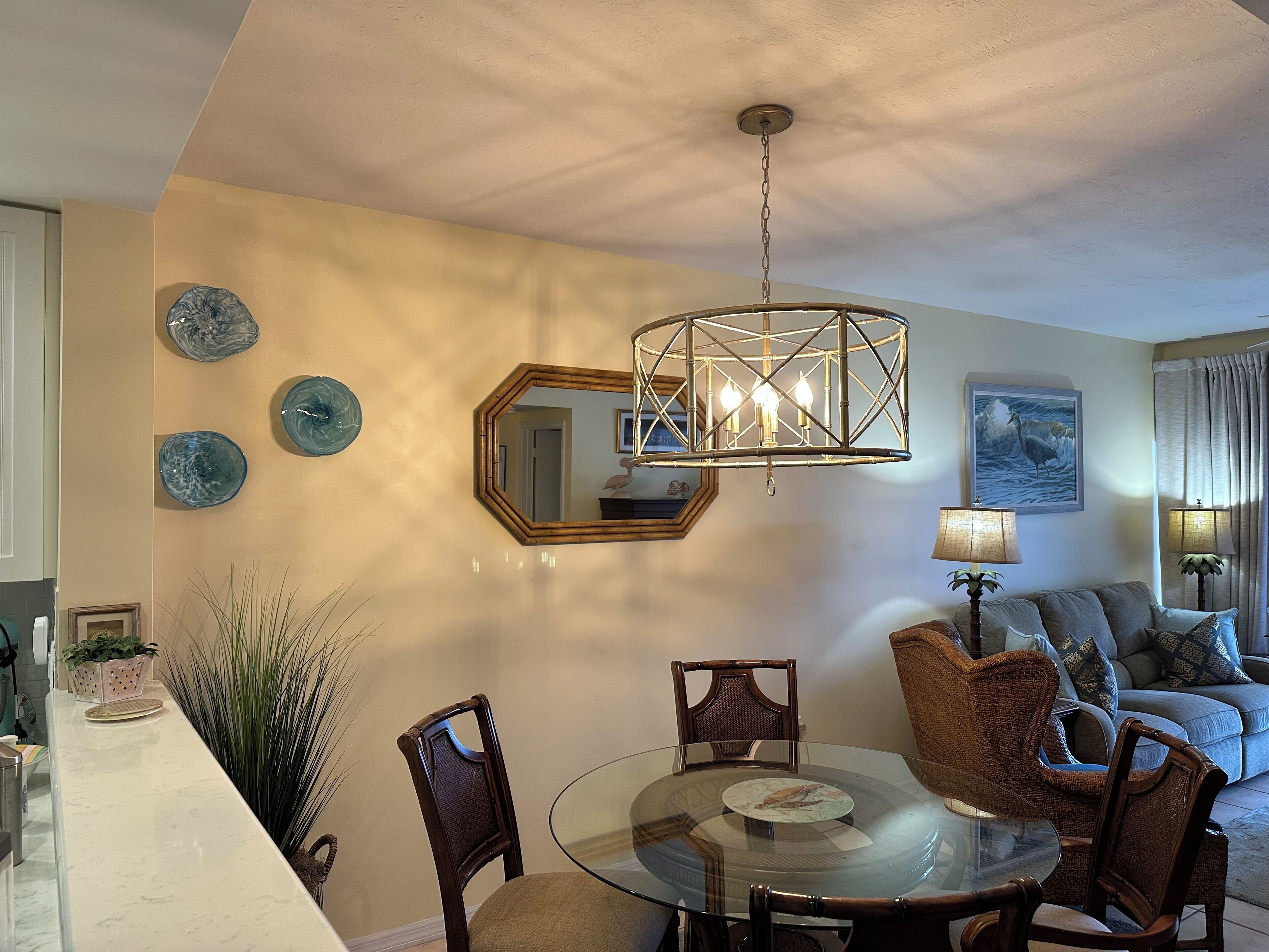 Beautiful Relaxing, Waterside Views! Walking Distance, Elevator,garage, Pool&spa - Naples, FL