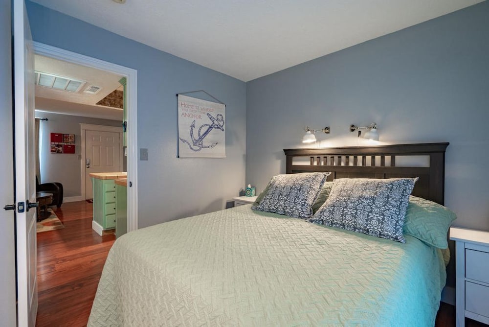 Cozy Cactus Condo, Mountain View Patio,pool,hottub - 유타