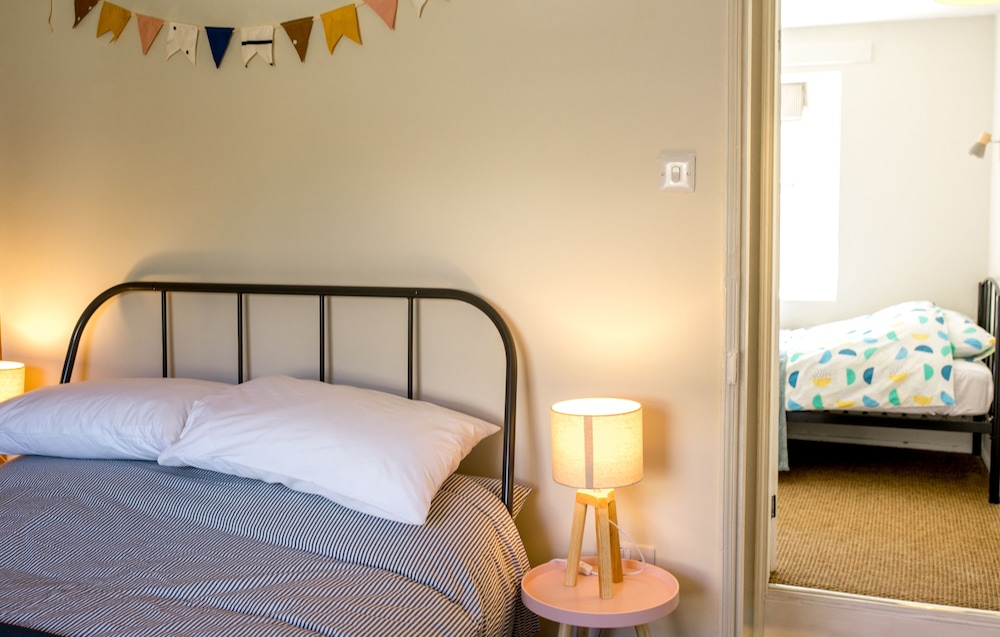 Stylish Cornwall Cottage In The Centre Of Town - Bodmin
