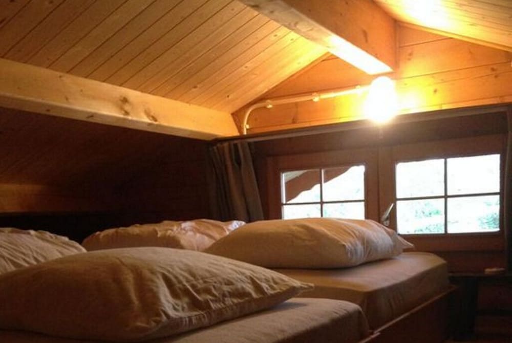 Gemütliches Blockhaus Auf Schönem Campingplatz - Medebach