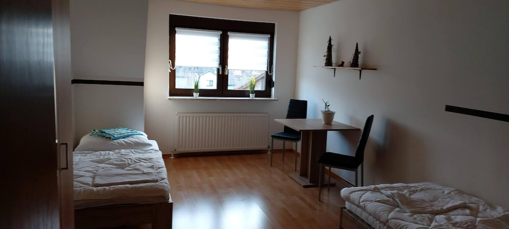Large, Spacious Vacation Apartment In Ebermannsdorf - Bavaria