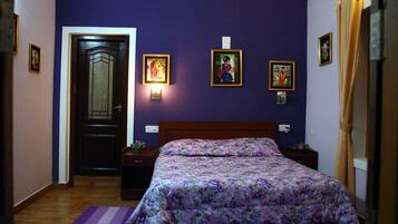 Villa, 4 quartos, fumadores, varanda | 4 quartos, ferro/tábua de engomar