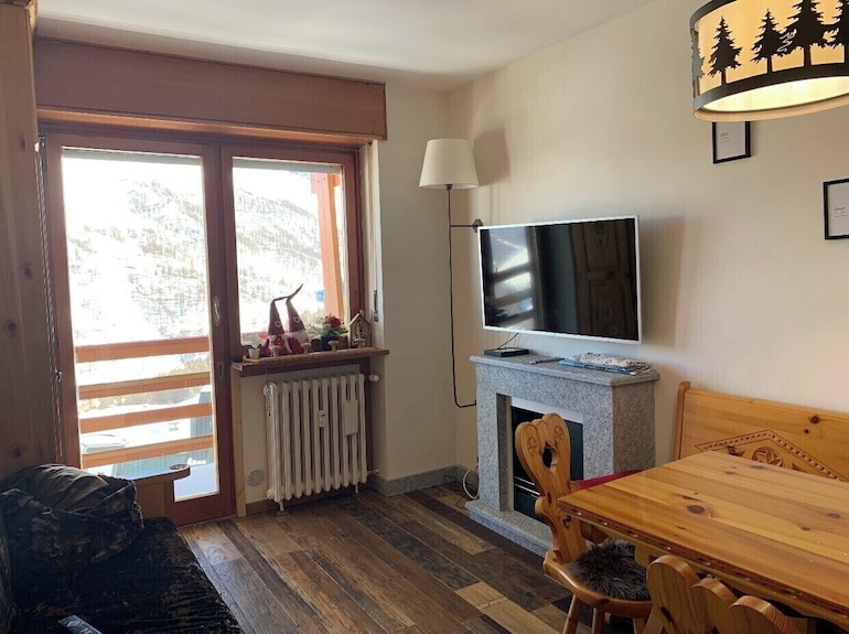 Bilocale Con Vista Panoramica A Sestriere - Pragelato
