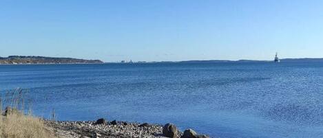 Casa | Vista para a água