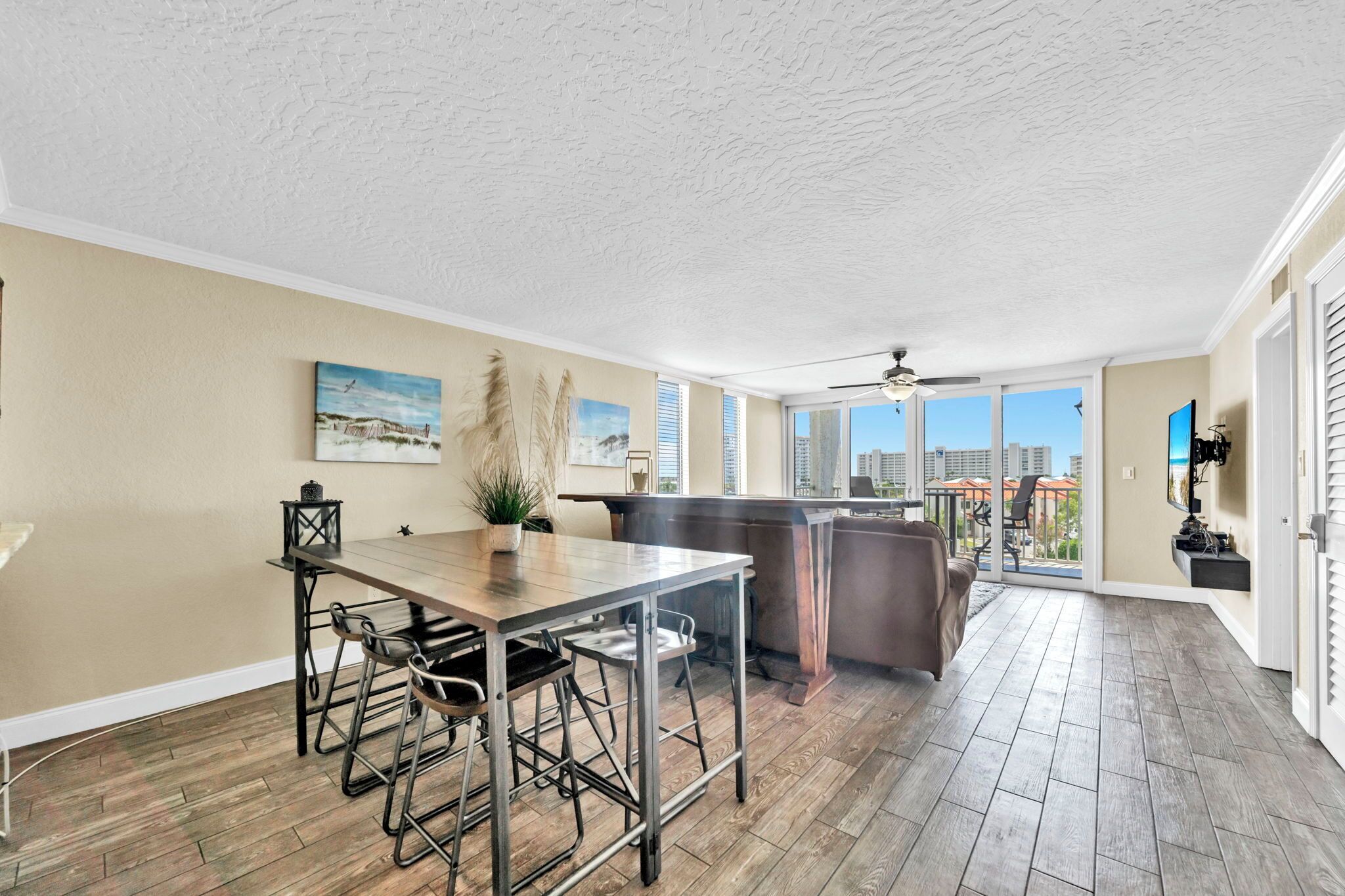 Renovated 2 Bedroom 2 Bath On The Harbor - Destin, FL