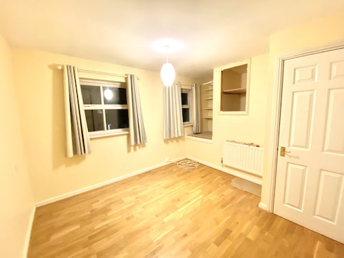 Heathrow House - 4 Bedroom 3 Bathrooms - London - Harrow