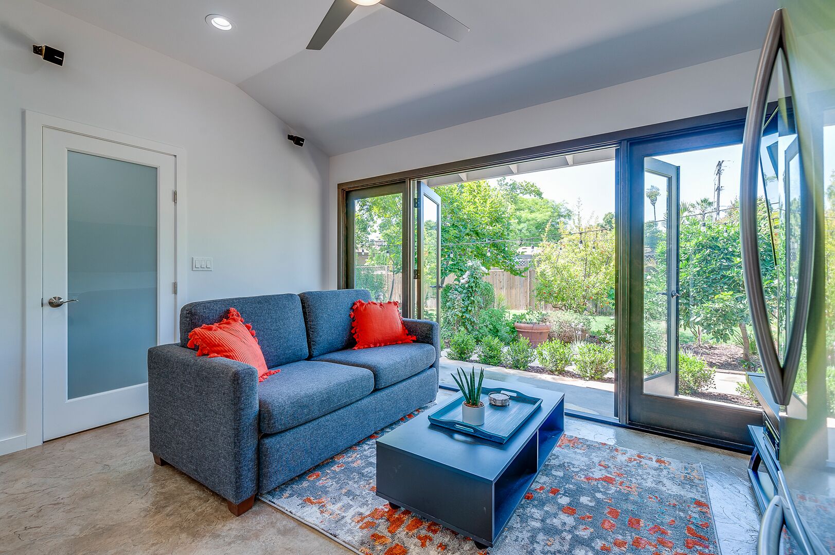 Cottage In The Garden. New!  Modern! - San Diego, CA