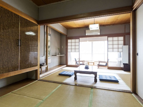 Seaside Katsuragahamaso - 呉市