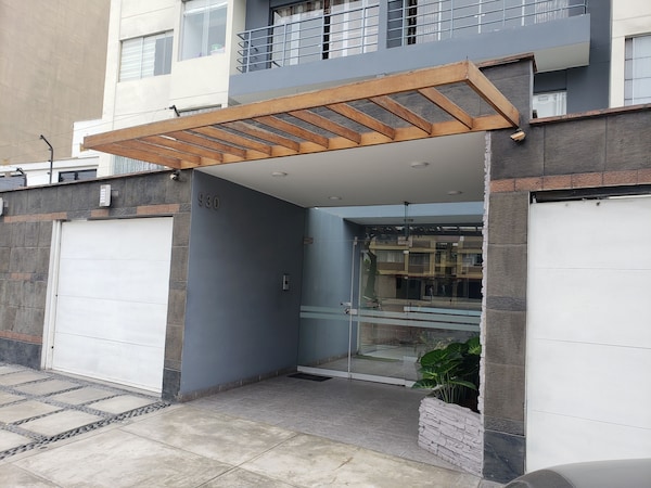 Art House All Inclusive 4br | Lima San Isidro - Lima
