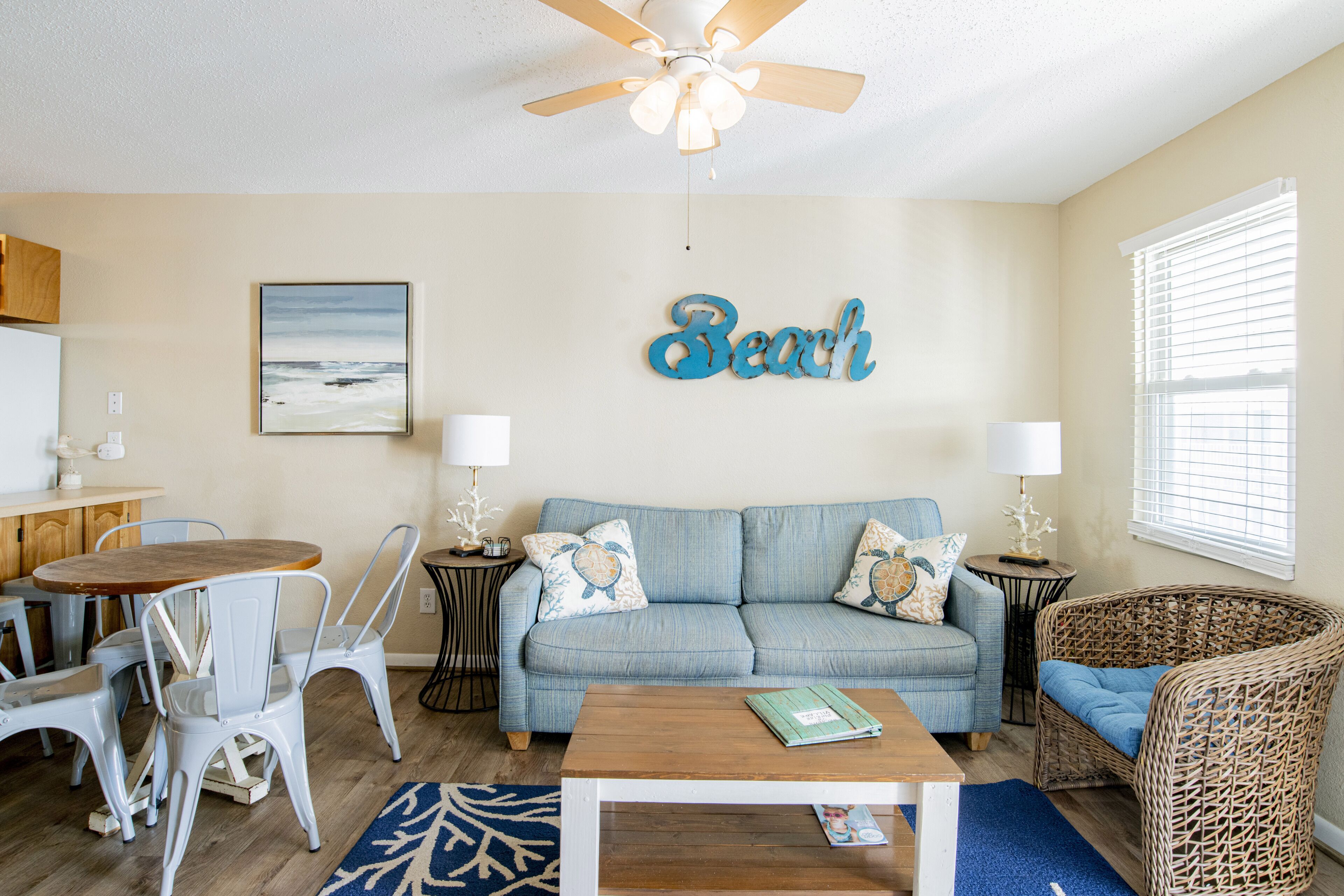 Great Beach Side Condo Steps From Beach And Heated Poolsunrise Village - Gulf Shores, AL