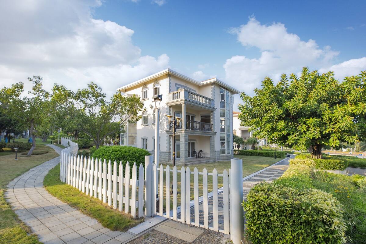Quarto casal executivo, para não fumantes | Vista para o jardim