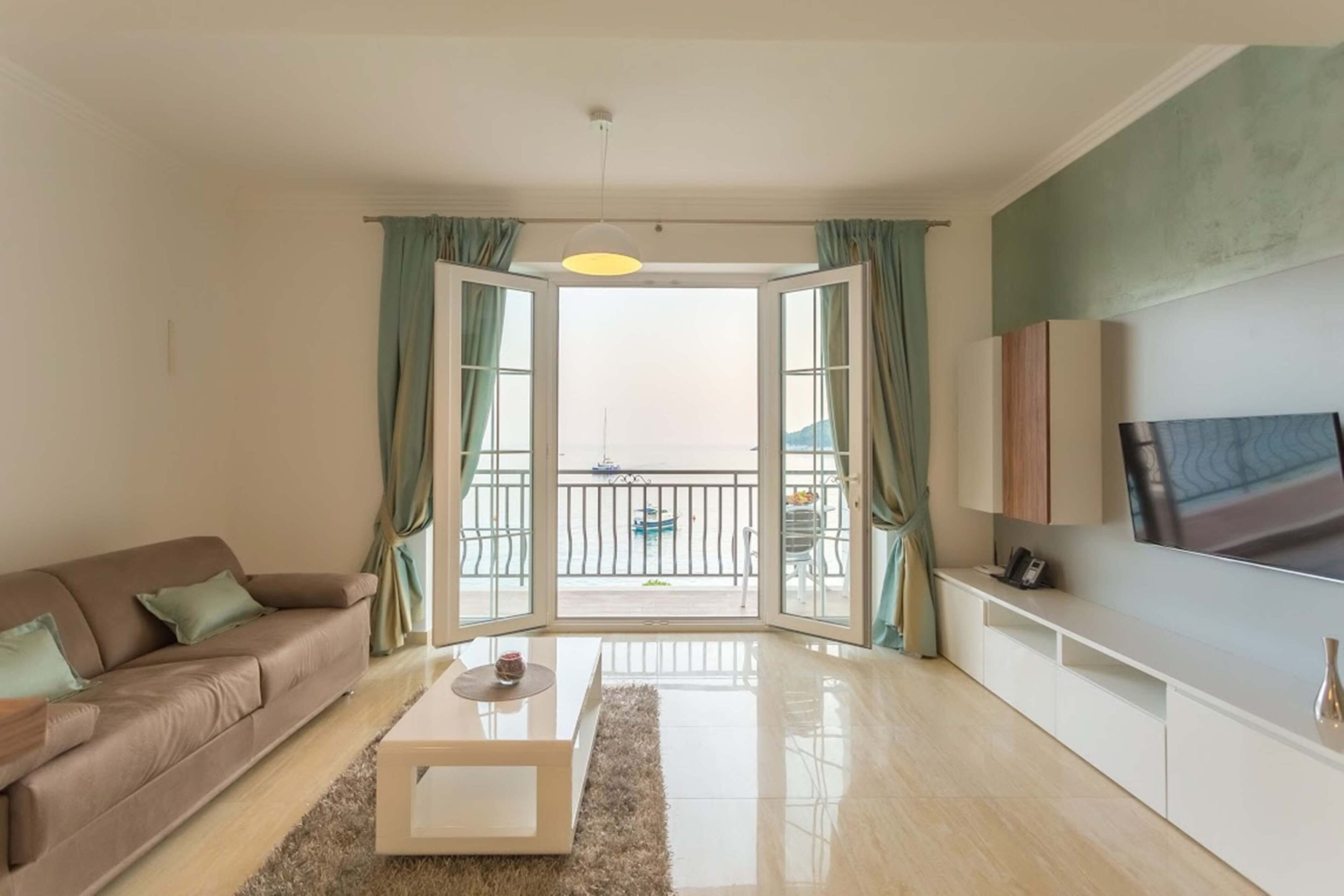 Lavander Touch - Family Deluxe Apartment - Mljet