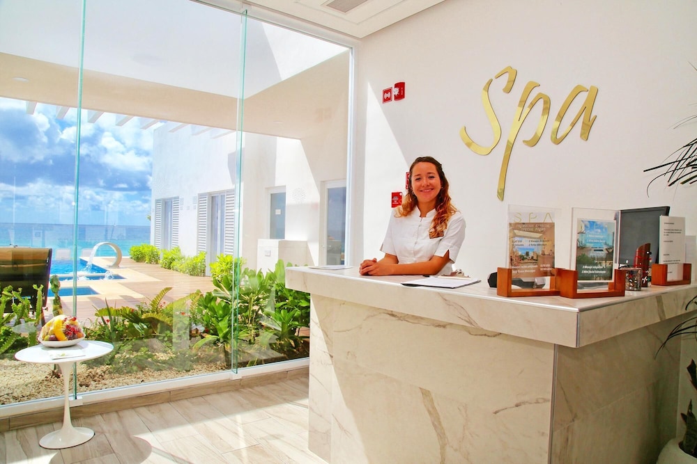 #3704 Penthouse Beachfront! Recently Remodeled! All Brs Have Private Bathrooms! - Cancún