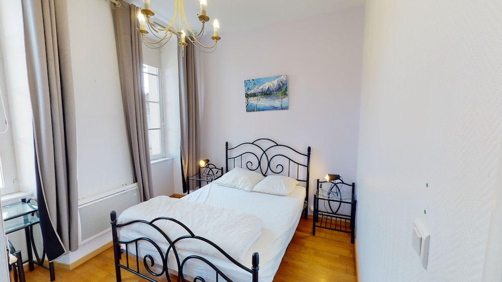 Modern 100m² T3 Duplex Apartment - Allée Etigny - Les