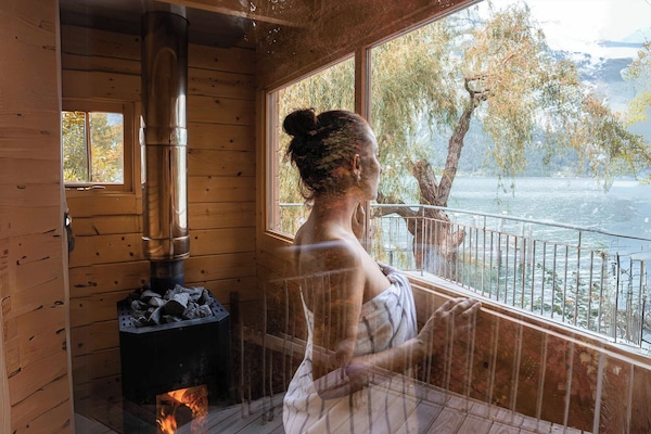 Sauna, banheira de hidromassagem, banho turco