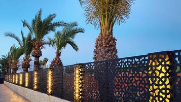 Piscina exterior sazonal