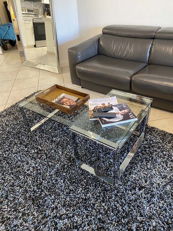 Modern Miami Yacht Club At Aventura Beach Pool Golf Mall No Risk Cancellation - North Miami Beach, FL