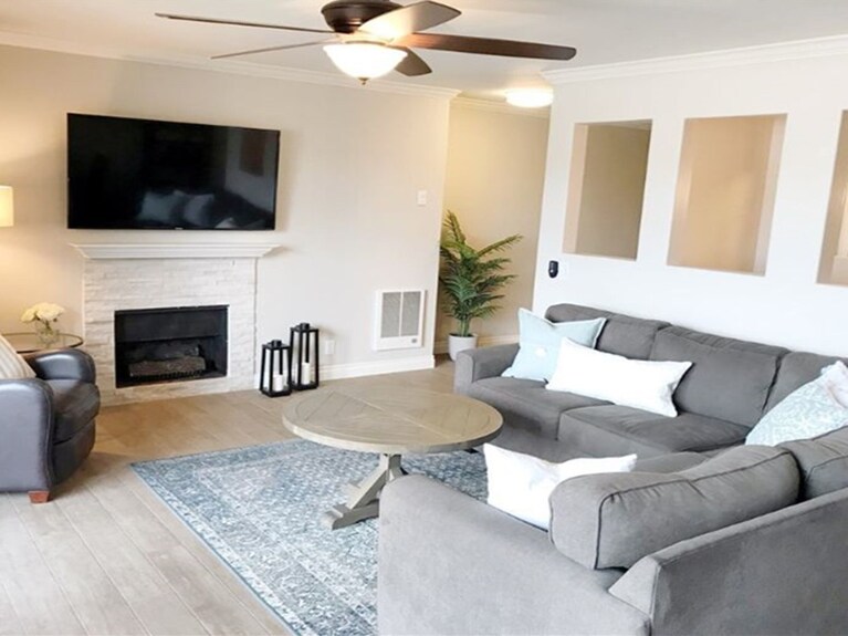 Carlsbad Condo On The Lagoon - Carlsbad, CA