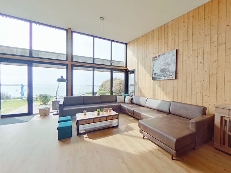 Vue Mer, Accès Direct Plage De Sable Fin, Piscine Intérieure Chauffée - Île de Batz