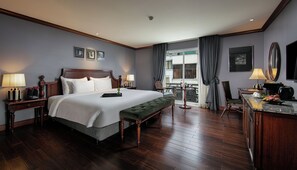 Suite (Majesty) | Minibar, cofre no quarto, secretária, quartos insonorizados 