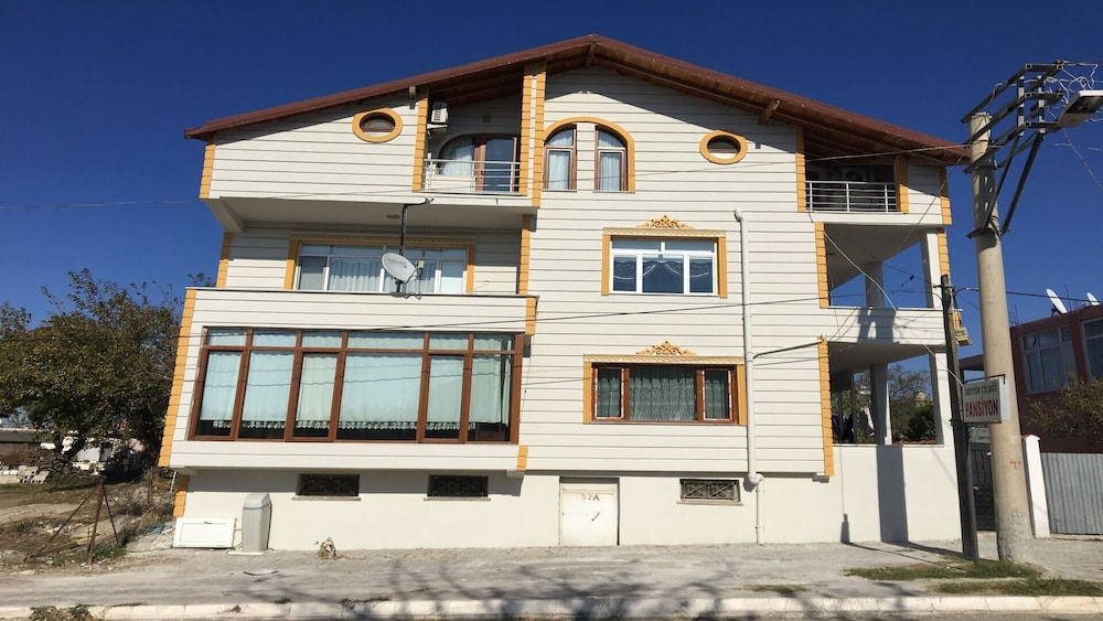 Zeytin Cicegi Pansiyon - Geyikli