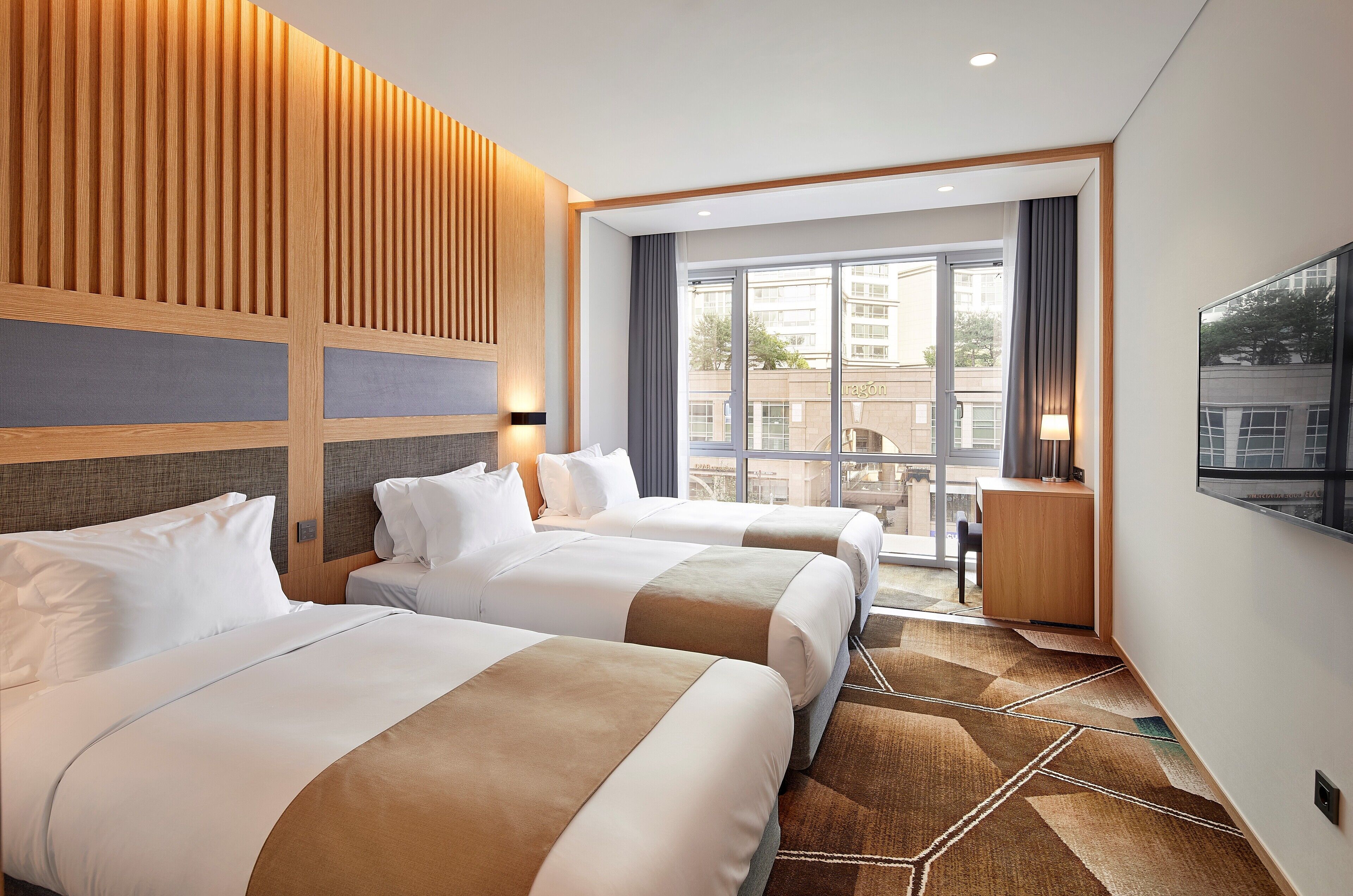Staz Hotel Premier Dongtan in Hwaseong: Find Hotel Reviews, Rooms, and ...