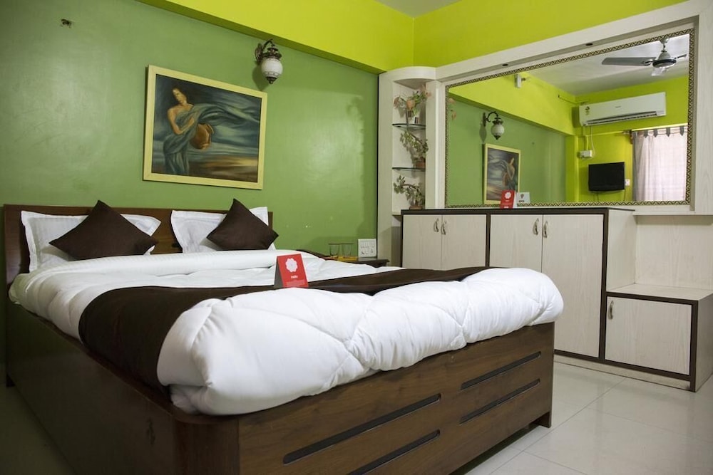 Reba Beach Resort - Hostel - Puri