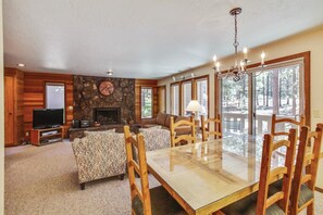 Apartamento em Condomínio Fechado, 1 cama king-size (Ridge Condo 13) | Cozinha privada