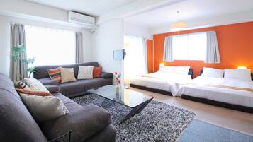 Condo, 3 quartos (401) | Área de estar | TV